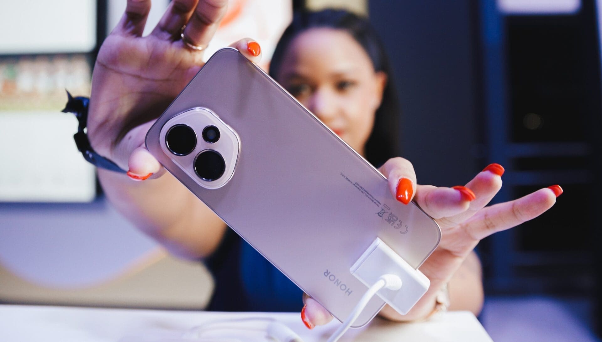 HONOR 400 and 400 Pro enter the spotlight with premium features built to rival the best in their ...