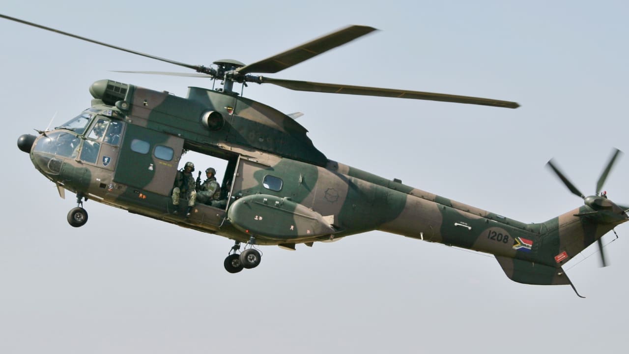 The SA army and the curious case of the stranded helicopters - Hypertext