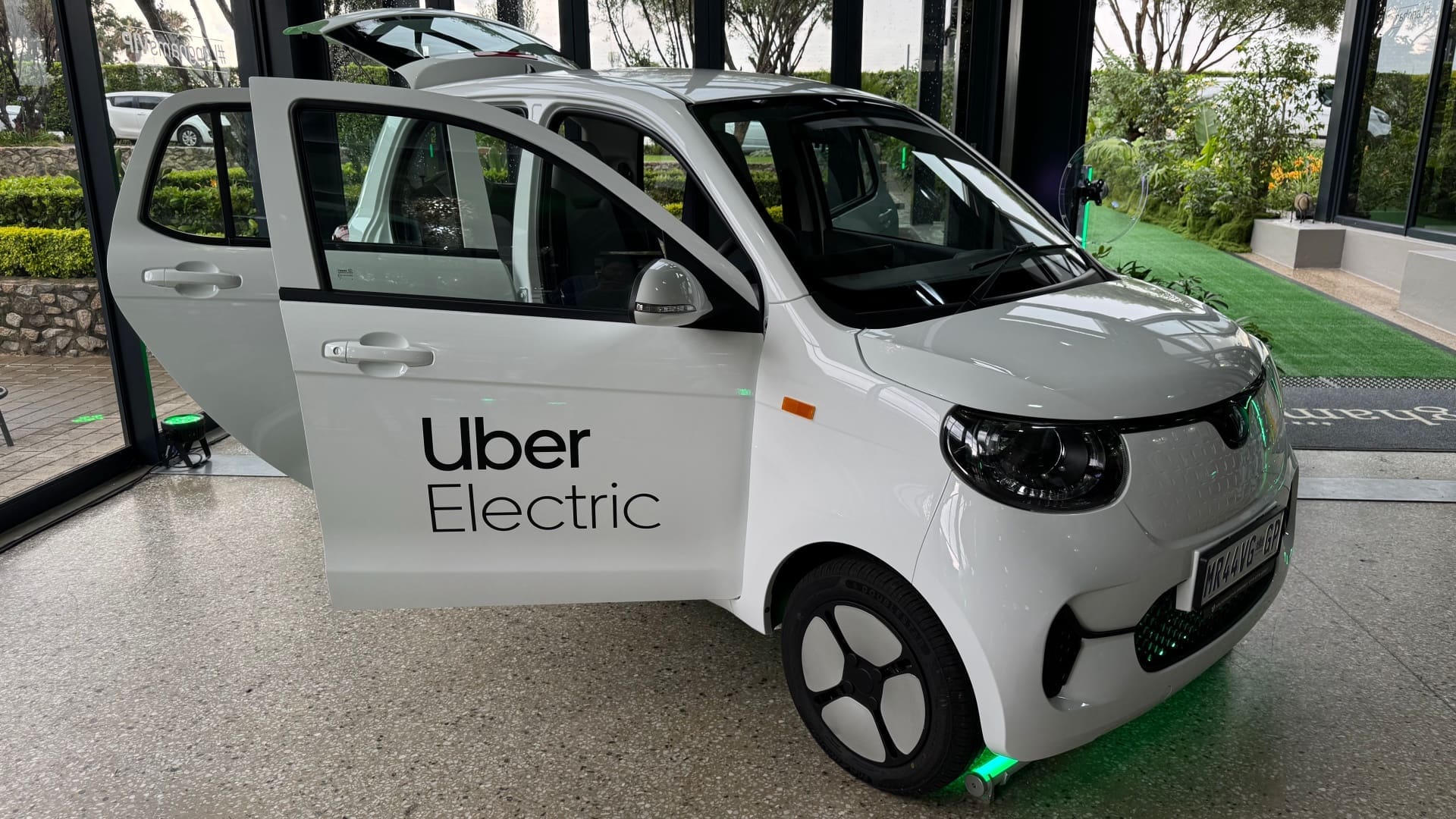 Uber Electric goes live in South Africa - Hypertext