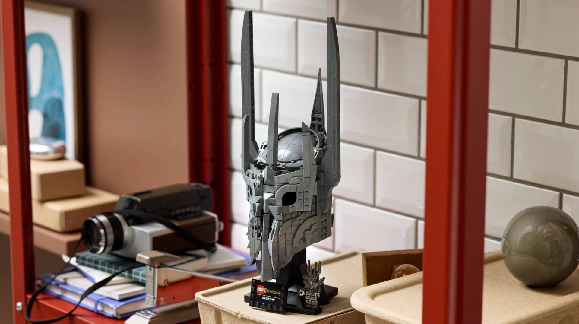 LEGO makes its desirable Sauron figure more attainable with this set ...
