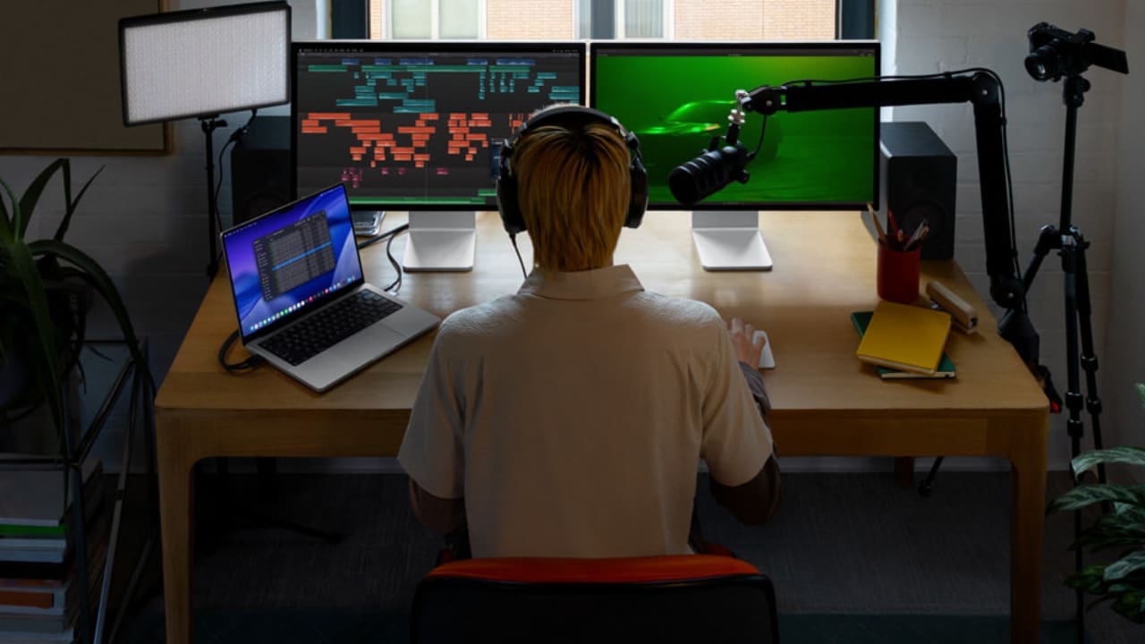 Apple's take on Adobe is here and it's much cheaper - Hypertext