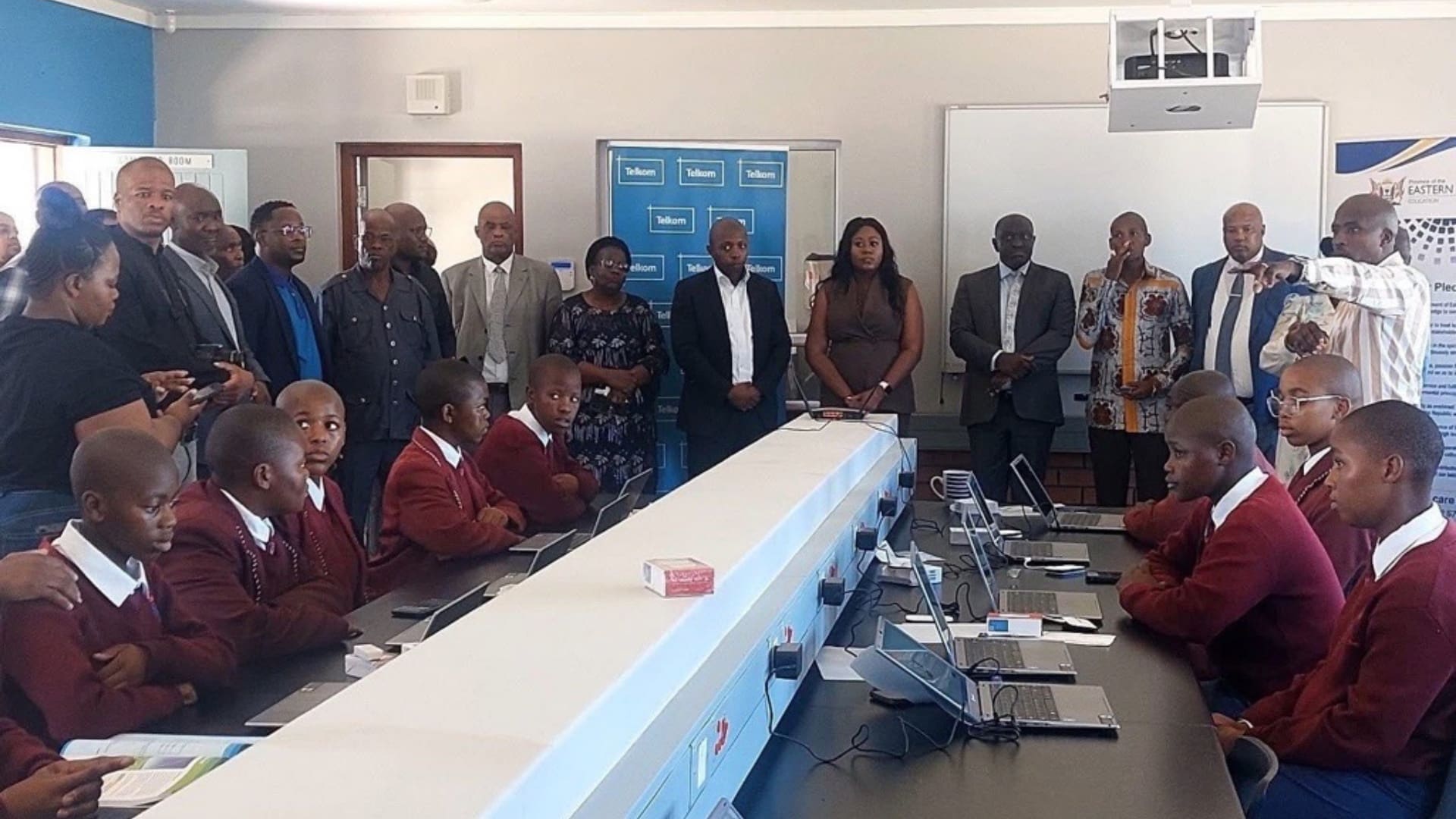 Telkom helps Eastern Cape high school relaunch its ICT laboratory ...